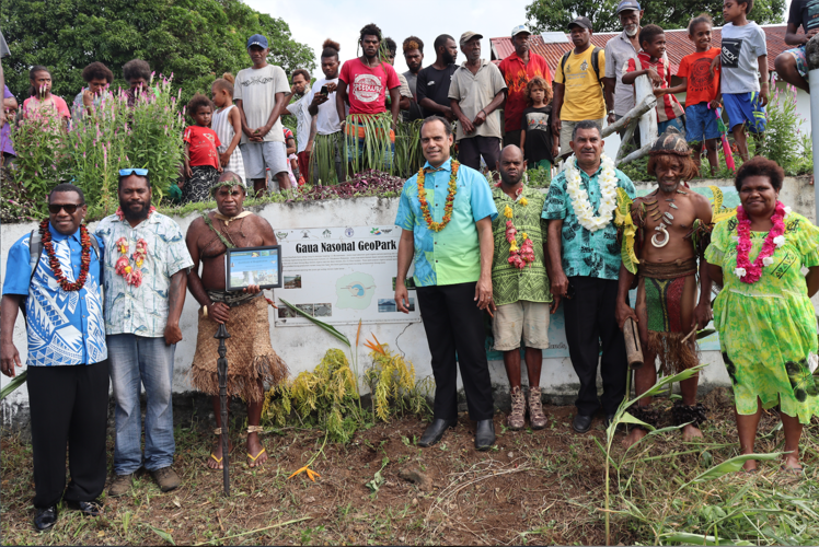 Vanuatu’s Biggest Lake Registered as Community Conservation Area | News ...