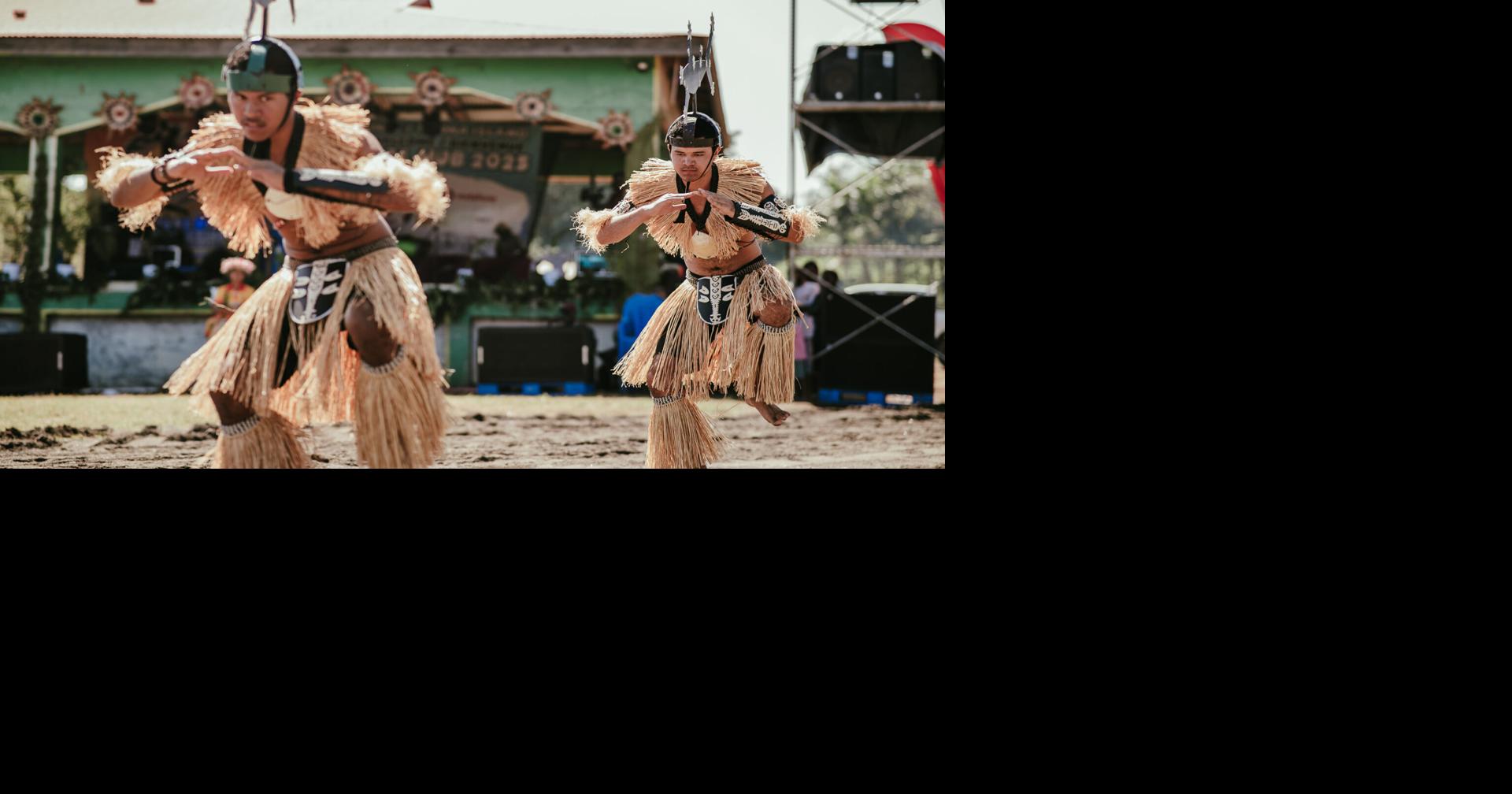 Torres Strait dance group perform at National Arts and Culture Festival ...