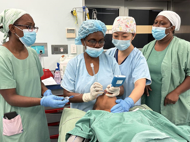 China Medical Team advances Vanuatu’s anesthesia techniques | News ...