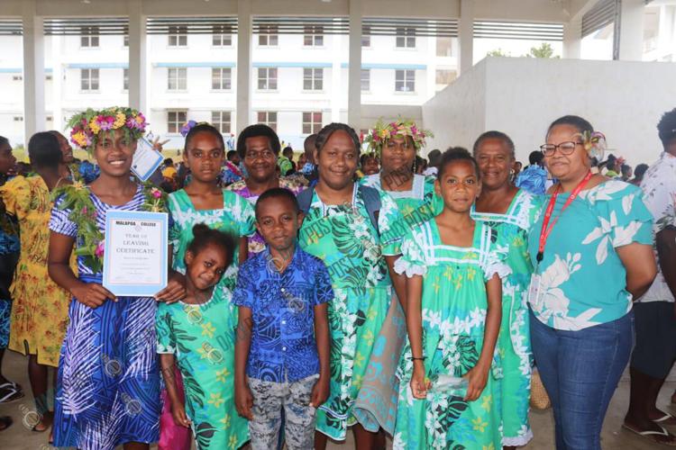 Malapoa College honours 600+ graduates | News | dailypost.vu