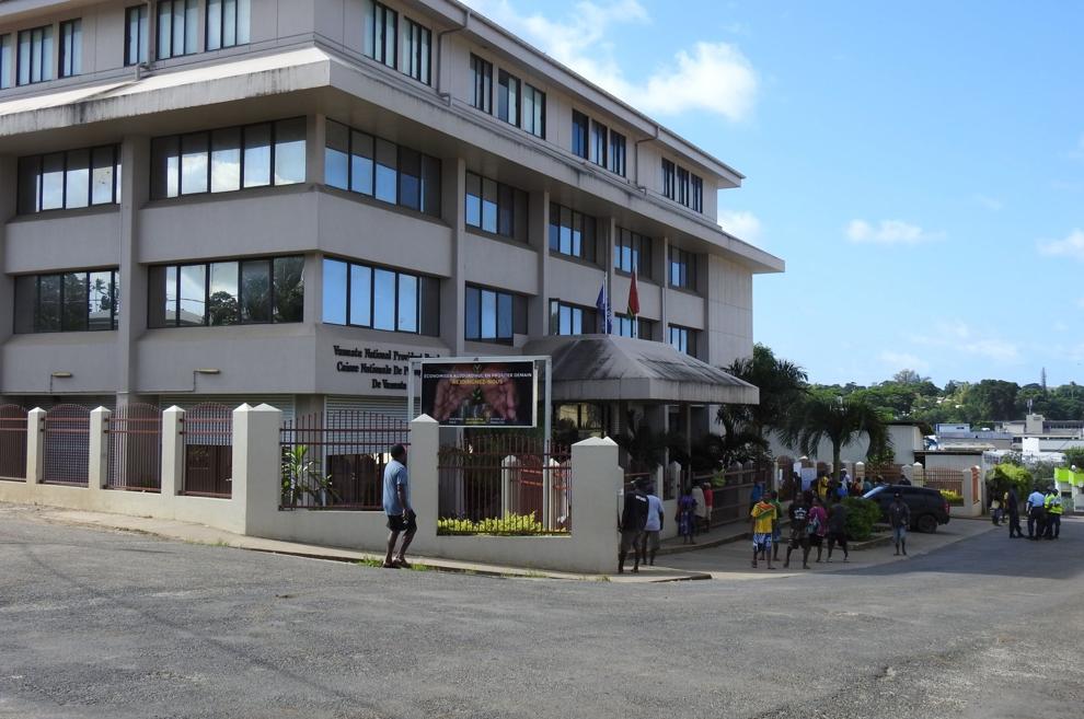 Malvatumauri Head appeals to VNPF members for peace and unity | News ...