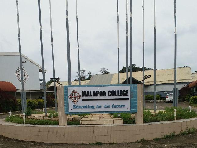 30+ STUDENTS SUSPENDED | News | dailypost.vu