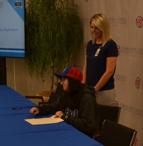 Area students sign with TCAT-Athens | News | dailypostathenian.com