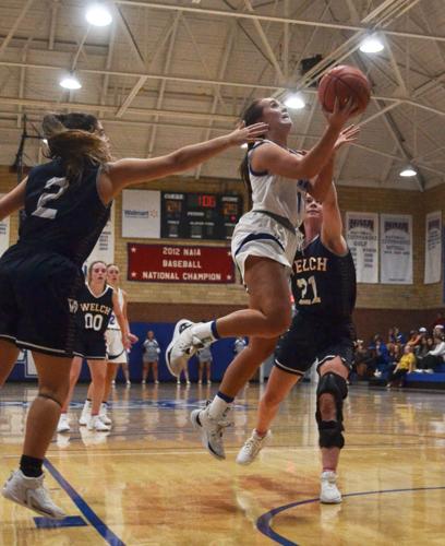 Lady Bulldogs shake off early rust, cruise past Welch to begin season ...