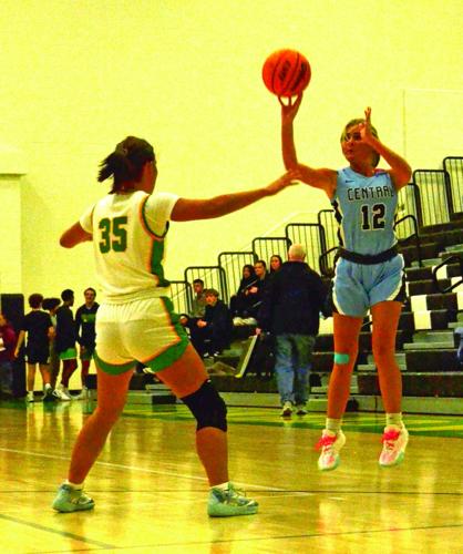 Chargerettes hold off Rhea County to begin Dakota Stone era; short ...