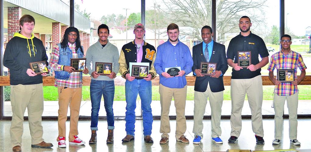 McMinn football honors rising, outgoing leaders | Sports ...