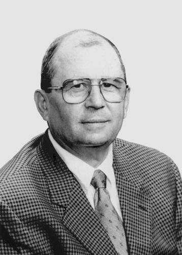 Phil Robbins still involved in football after retirement from coaching ...