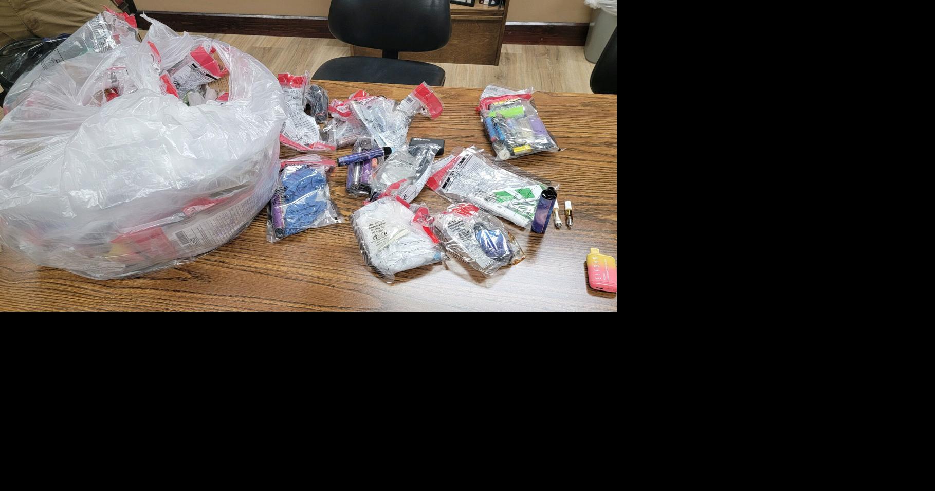 Guy warns about usage of THC vapes in schools | News ...