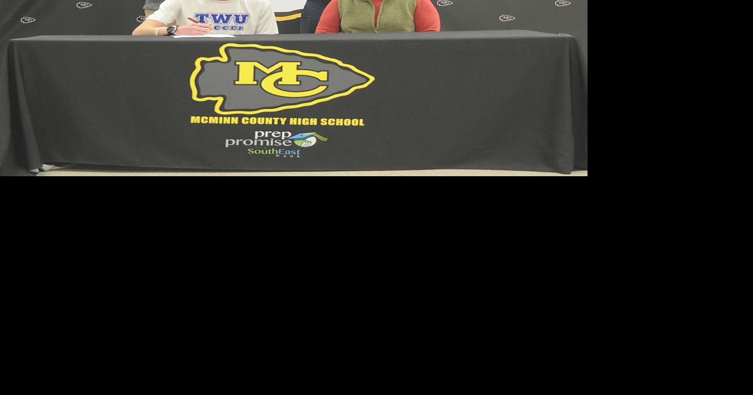 McMinn County's Nathan Traucht signs to play soccer at Tennessee ...