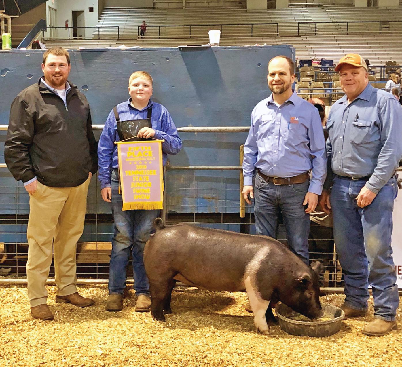 Local exhibitors place at statewide hog show | News | dailypostathenian.com