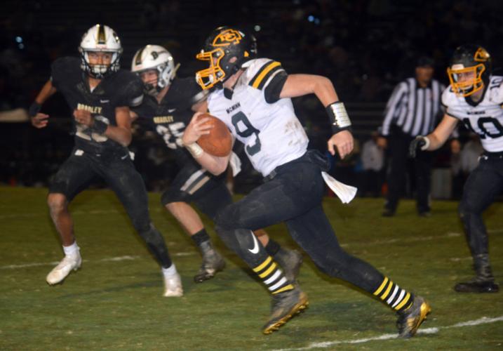 Hunting for Bears | Sports | dailypostathenian.com