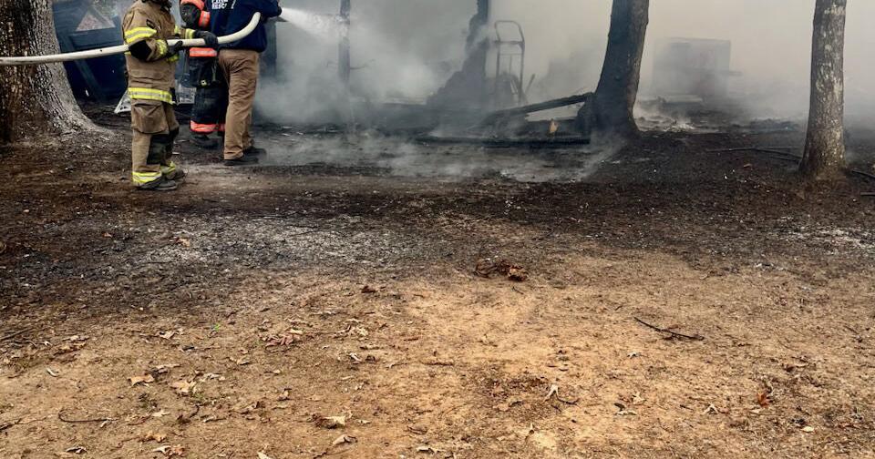 Barrel fire spreads to nearby outbuilding | News | dailypostathenian.com