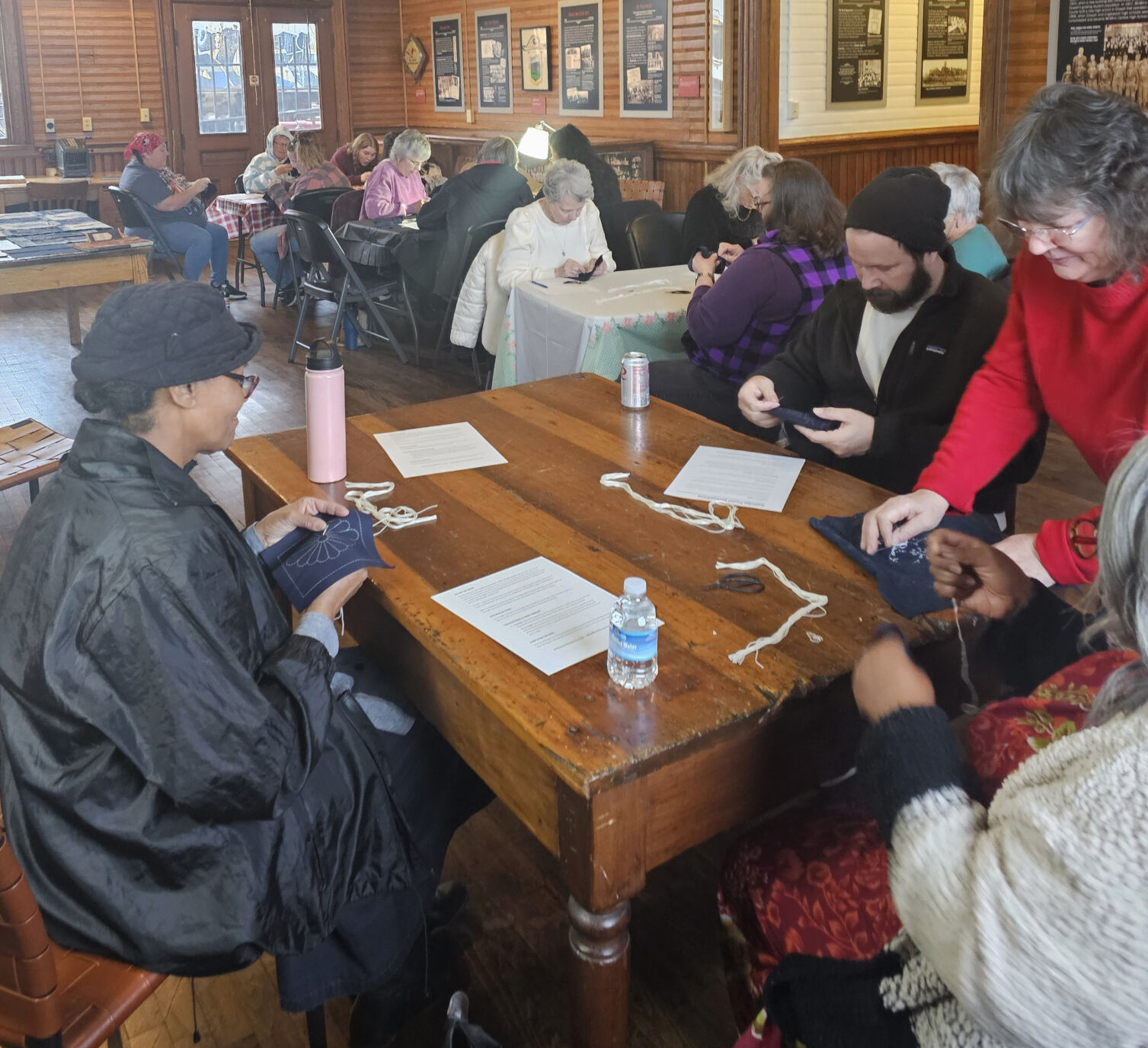 Art workshop classes with the Overhill | Community | dailypostathenian.com