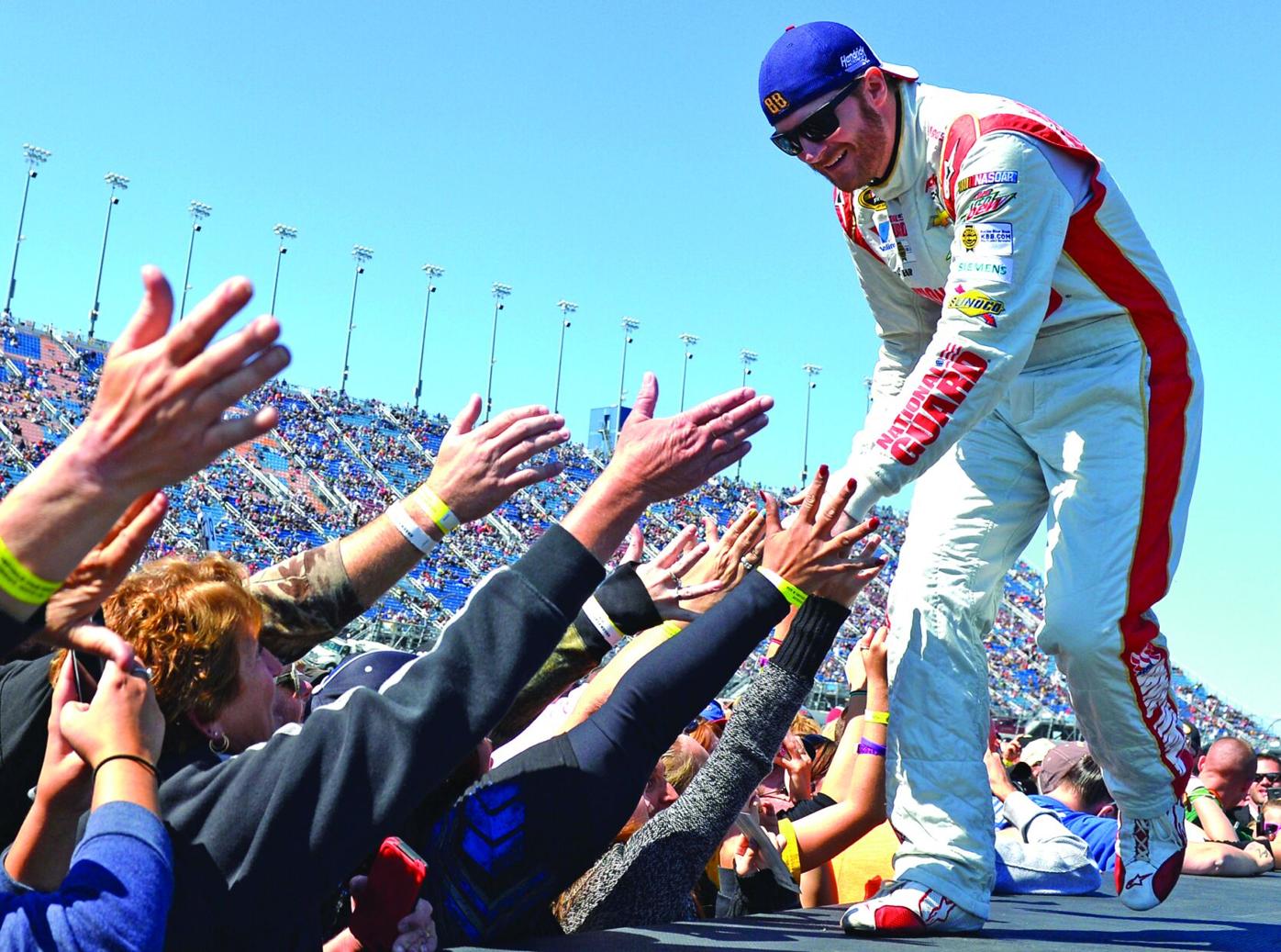 webmaster dalejr com