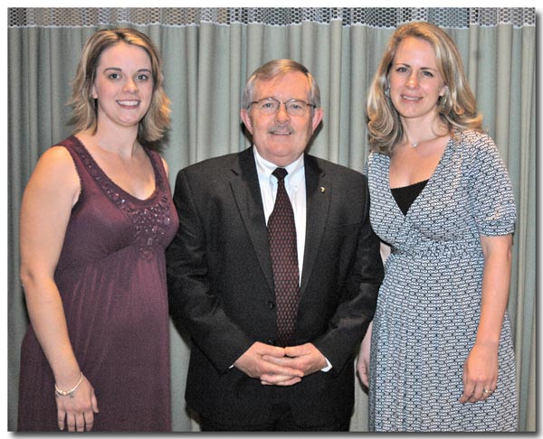 Rigell honored by Athens Education Association | | dailypostathenian.com