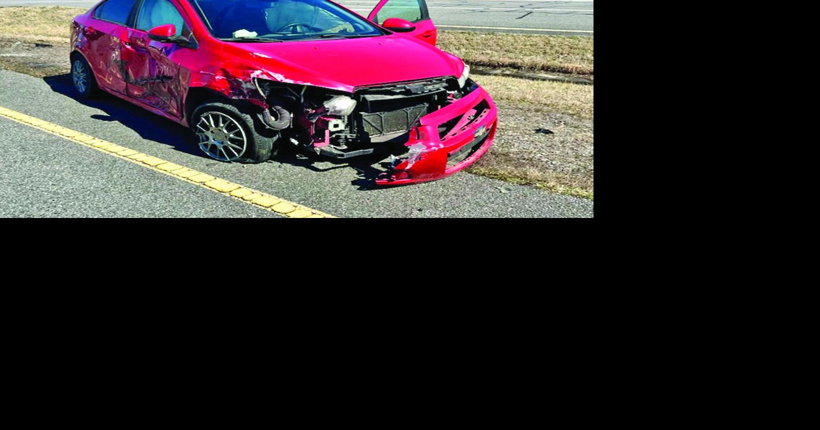 Car, truck collide in Englewood | News | dailypostathenian.com