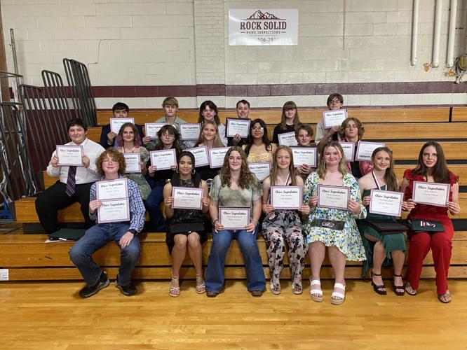 Calhoun honors eighth grade class with awards | Schools ...