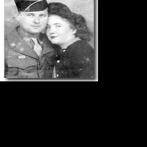 Mr. and Mrs. Combs | Anniversaries | dailypostathenian.com