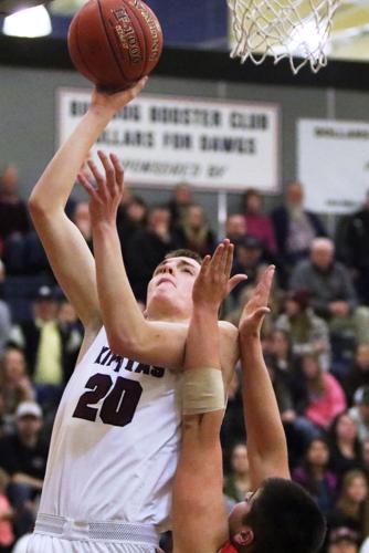Kittitas boys basketball takes down Brewster in Regional Round | Sports ...