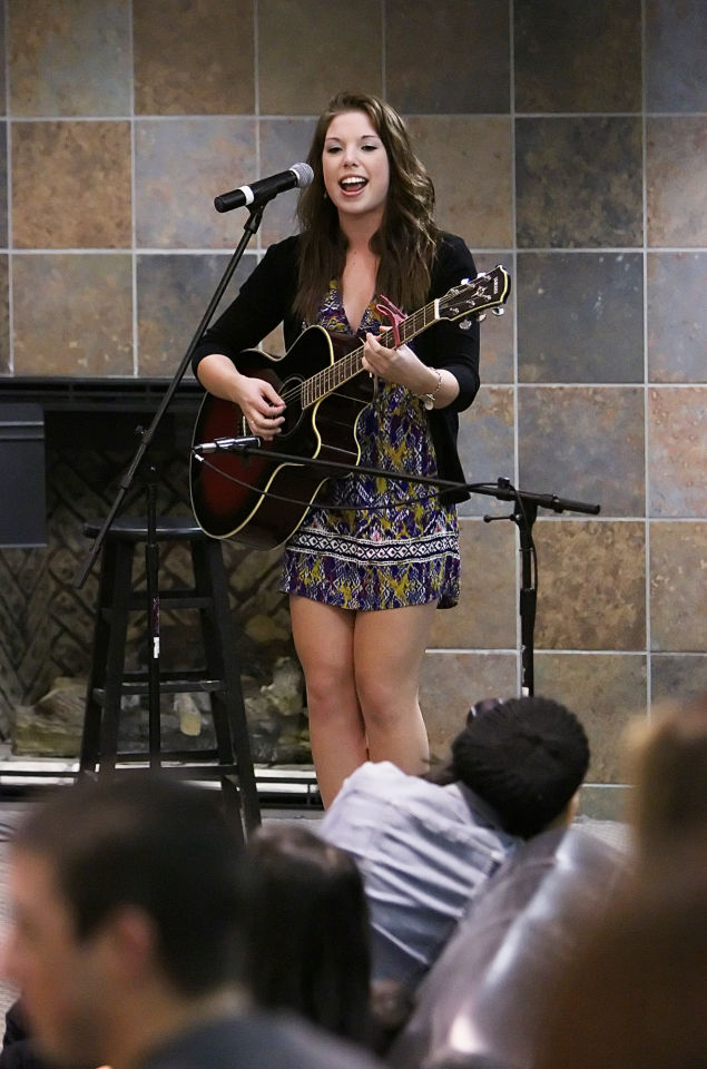 Scott Drummond and Campus Activities help entertain CWU | Top Story ...