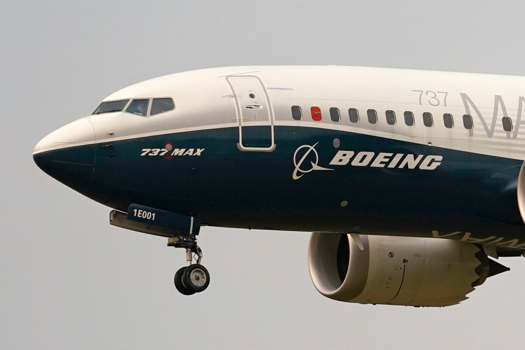 Boeing's sales jump nearly 60% in 4Q, bolstered by strong rise in ...
