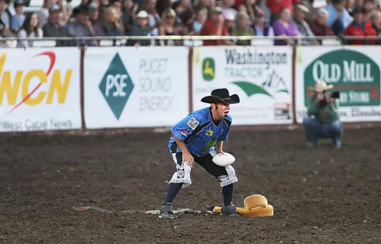 Rodeo clown keeps crowd involved in between action | Members ...