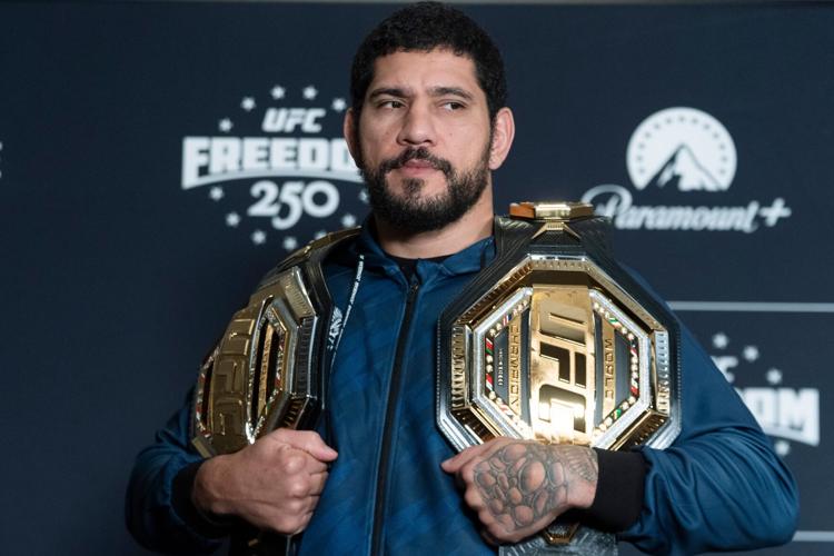 UFC fighters say they're honored to compete in front of President Trump ...