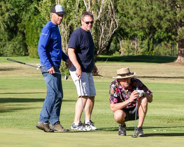 Ellensburg women's golf club raising money, awareness for cancer ...