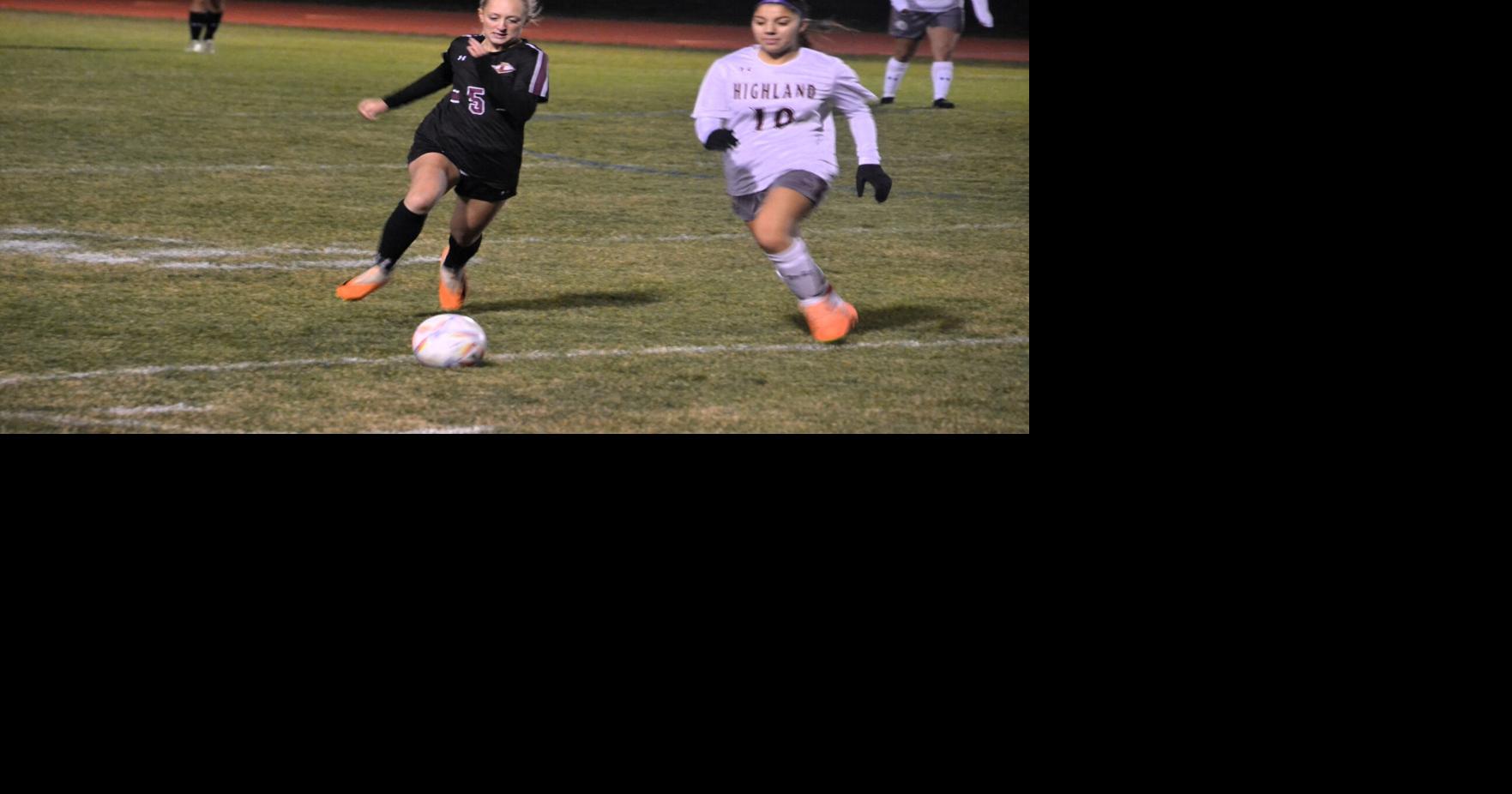 Warrior wonders: Singer, Coder lead EWAC girls soccer awards ...