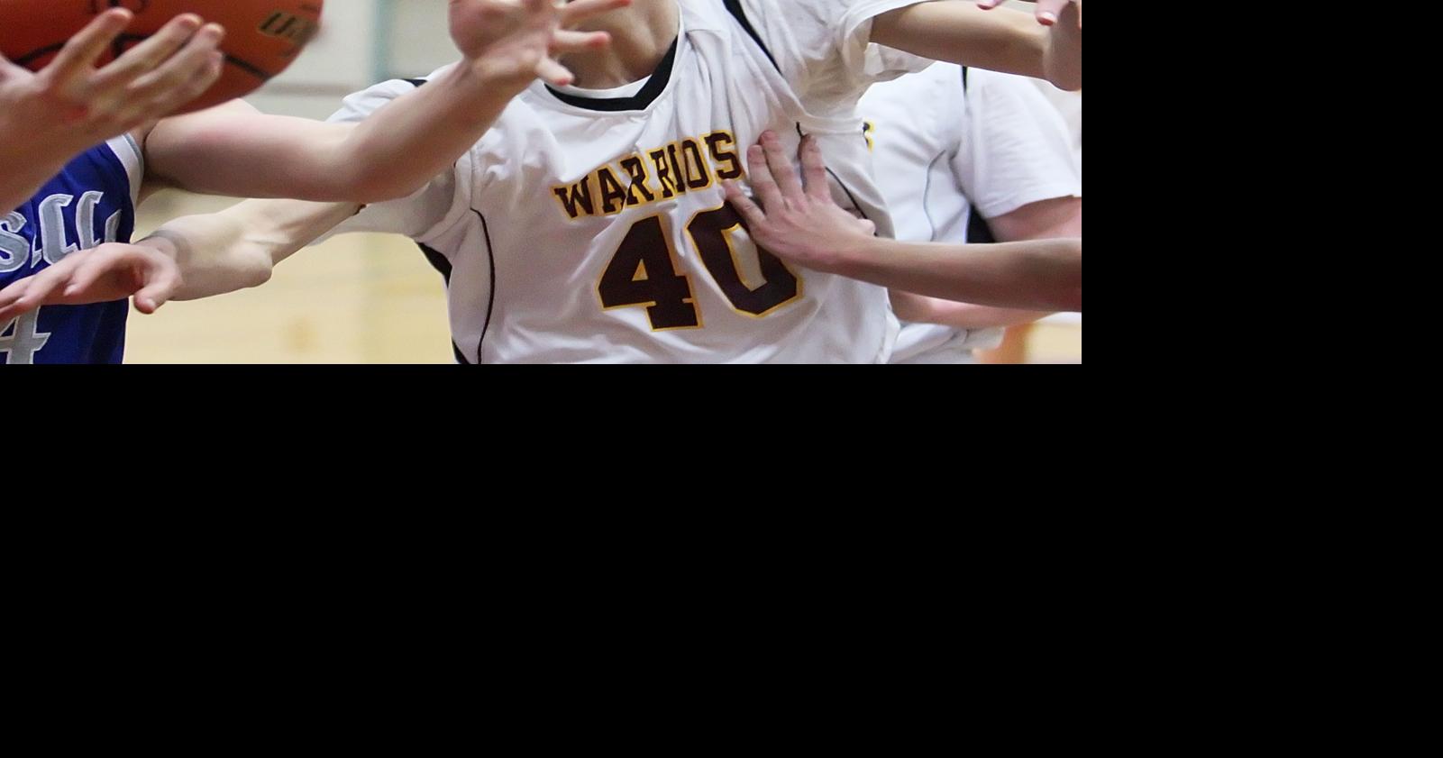 Cle Elum-Roslyn boys basketball loses at La Salle, Kittitas falls to ...