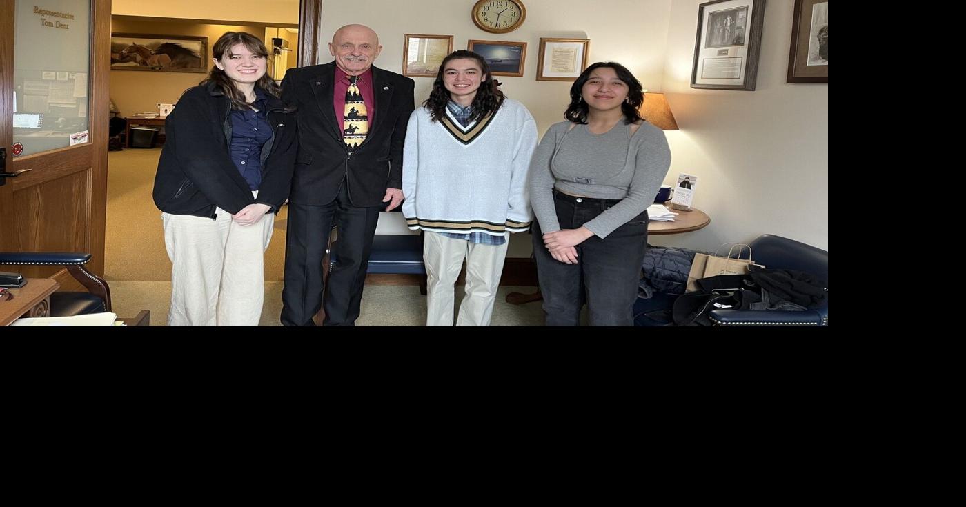 EHS students meet with legislators in Olympia | School ...