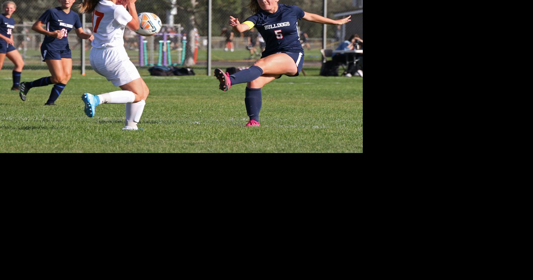 Ellensburg girls soccer scores multiple goals late, defeats Ephrata 4-0 ...