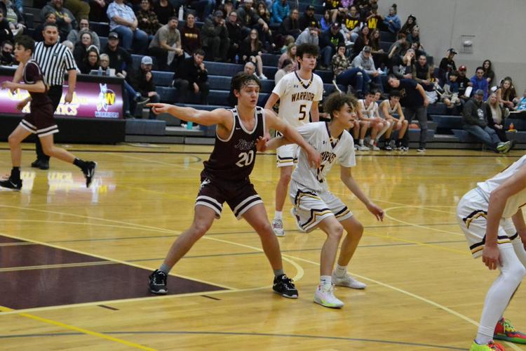 Kittitas boys’ basketball, Goldendale face off for EWAC Tournament's ...