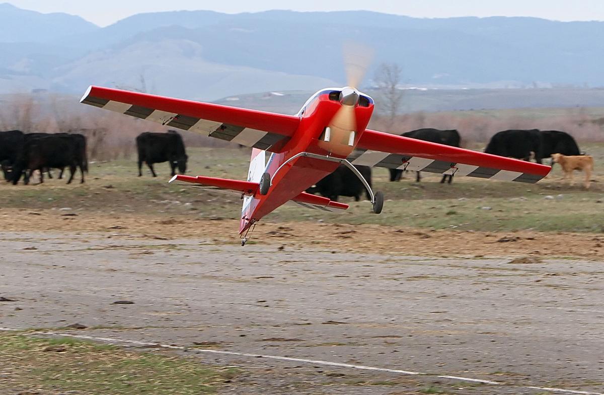 Radio controlled plane | Photo Gallery | dailyrecordnews.com