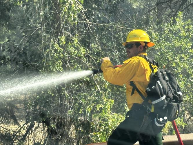 Cle Elum brush fire burns 5 acres next to highway | News ...