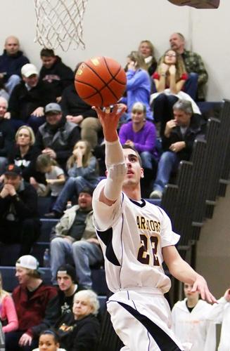 Cle Elum-Roslyn boys basketball shoots over, past Quincy | Sports ...