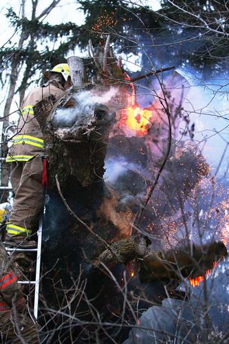Crews respond to tree stump fire in Ellensburg | Members ...