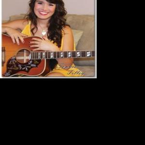 Ellensburg Rodeo anthem singer is in contest to sing at NFR | News ...