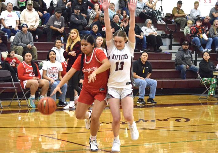 Coyotes slam Cougars at home | Sports | dailyrecordnews.com