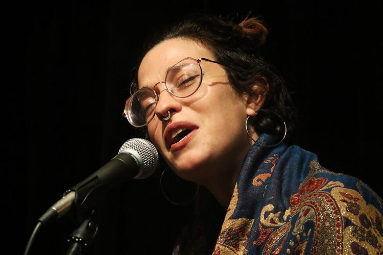 Kyle Bain brings the Tiny Stage Concert Series home for Christmas ...