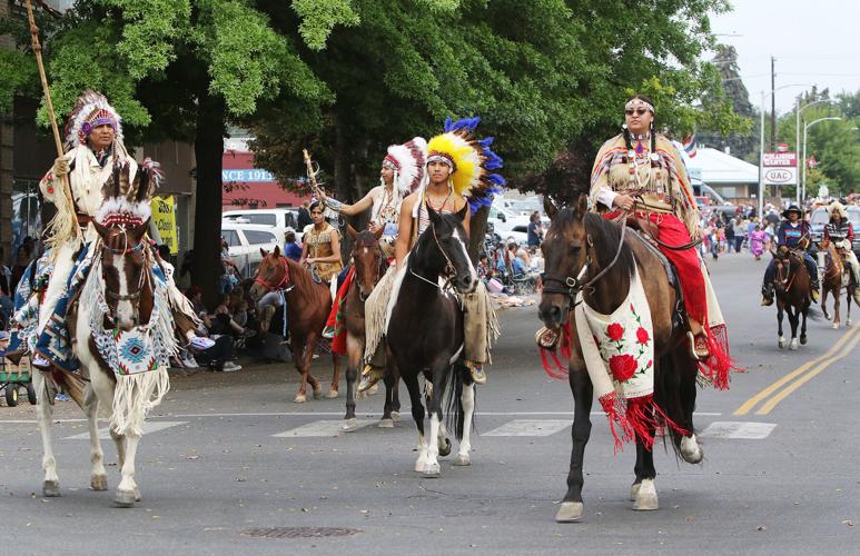 Winners on parade: Awards given to Ellensburg Rodeo Parade participants ...