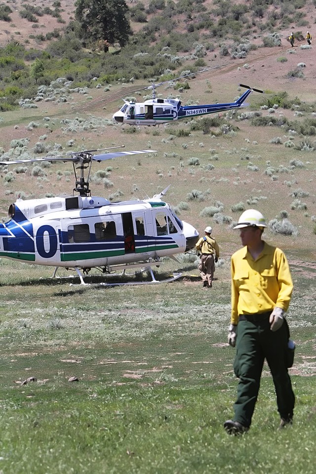 State DNR Helitack crews train in Coleman Canyon near Ellensburg | Top ...