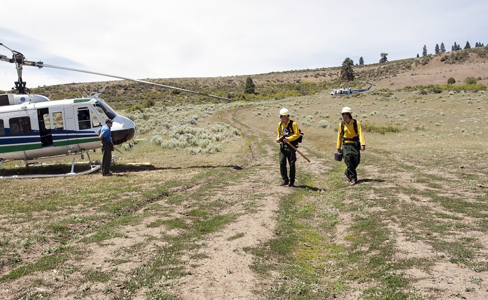 State DNR Helitack crews train in Coleman Canyon near Ellensburg | Top ...