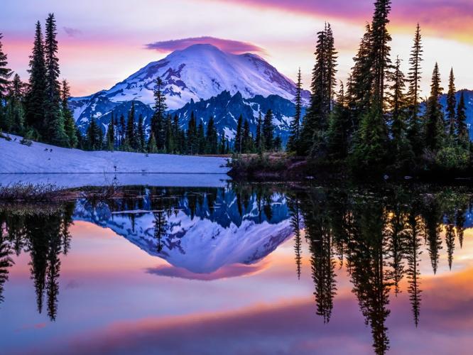 Traveling photographer finds home for gallery in Cle Elum | News ...