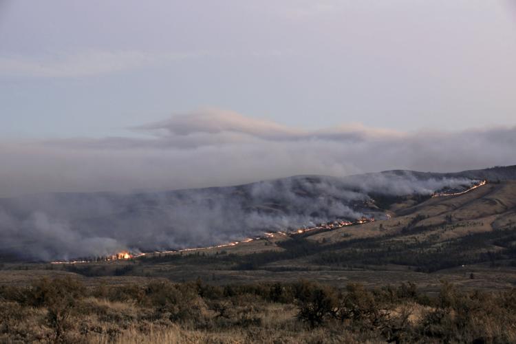 Evans Canyon fire results in closure of state Route 821 in Yakima River ...