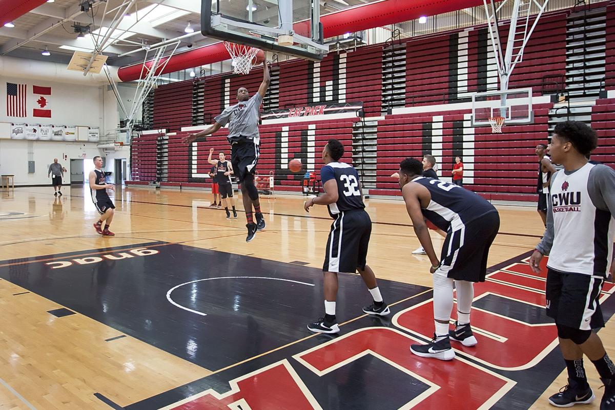 CWU men’s basketball starts practice | Members | dailyrecordnews.com