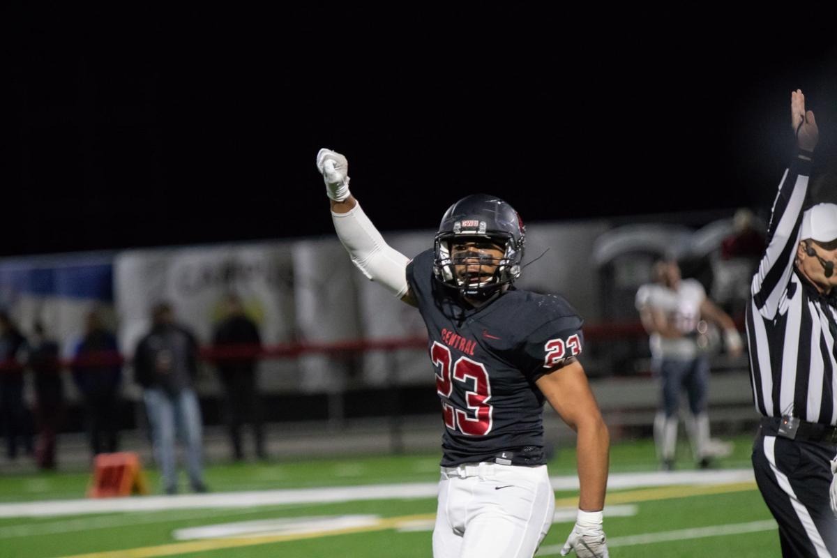 Transfer junior fitting in with Wildcat defense | Sports ...