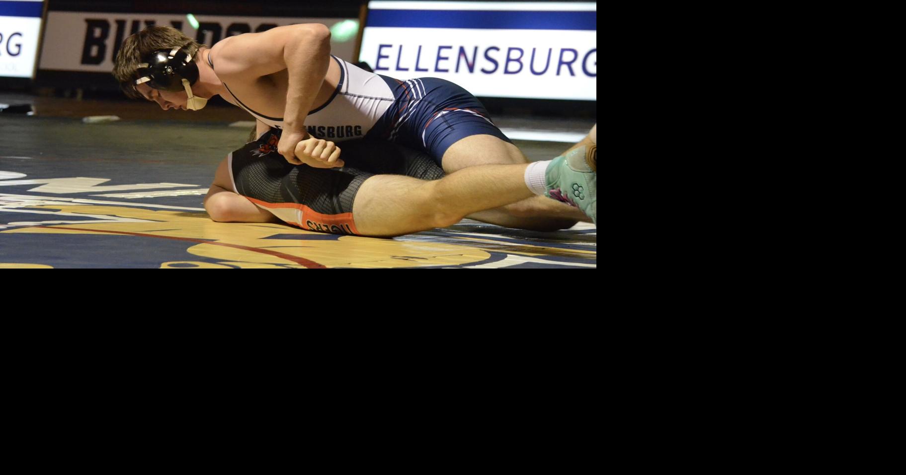 Grapplers grab win in home dual | Sports | dailyrecordnews.com