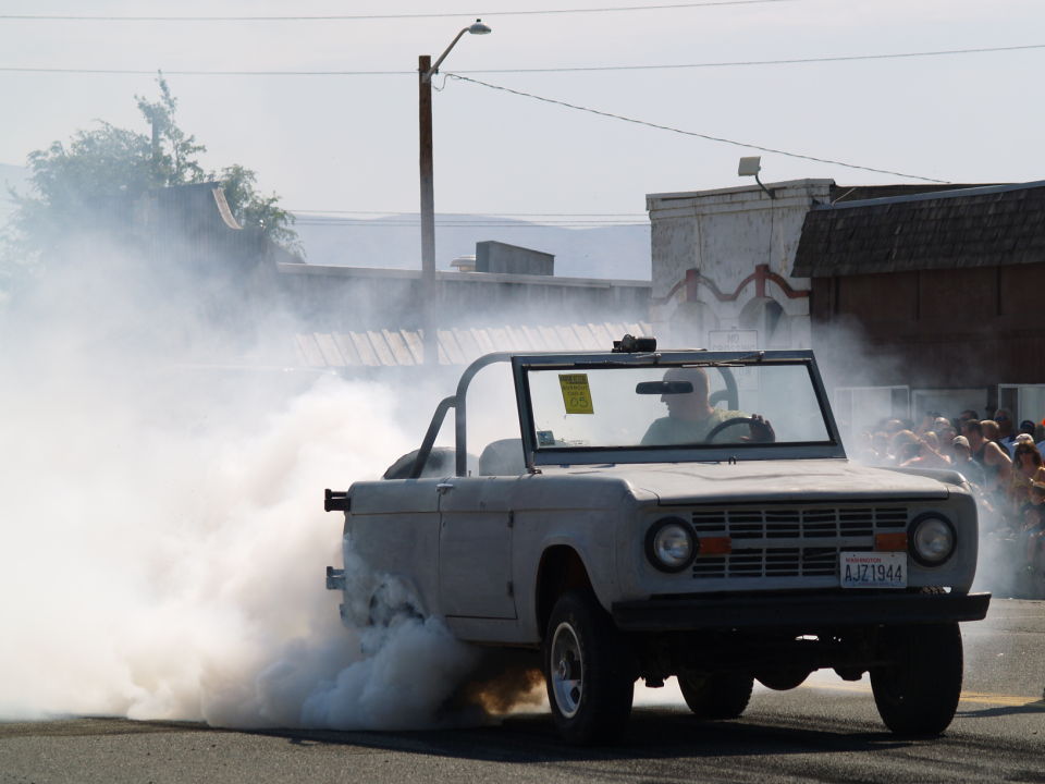 Kruisin' Kittitas car show and burnouts | Photo Gallery ...