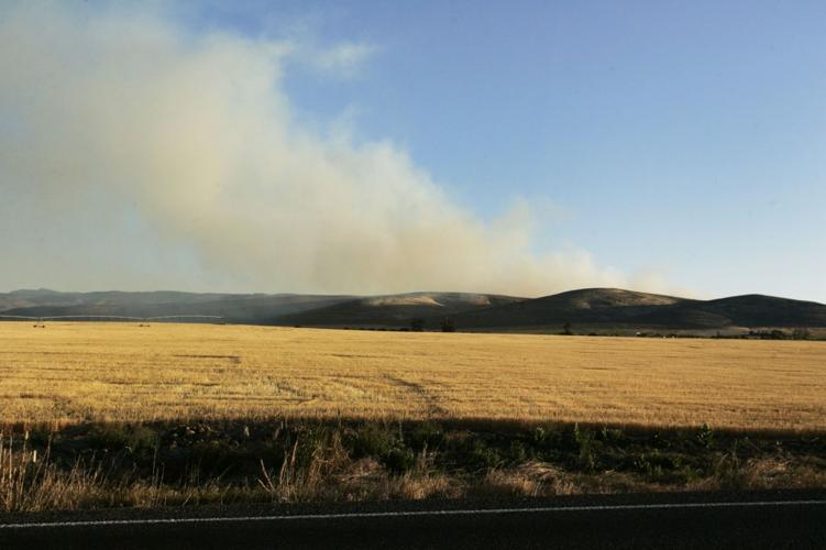 Wildfire near Ellensburg fully contained | Top Story | dailyrecordnews.com